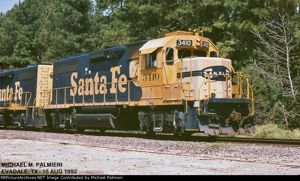 ATSF GP39-2 3410
